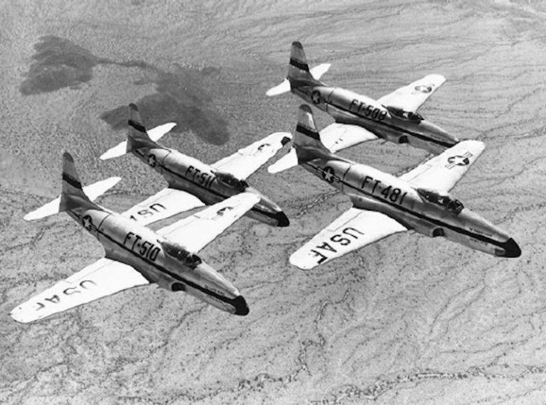 The P-80 Shooting Star – Waves To Jets